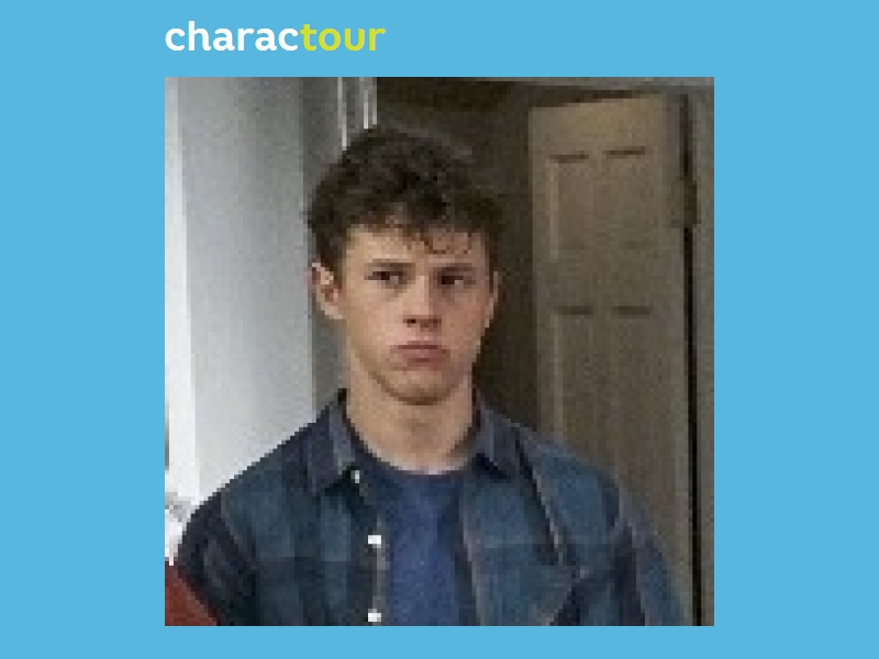 Luke Dunphy from Modern Family | CharacTour